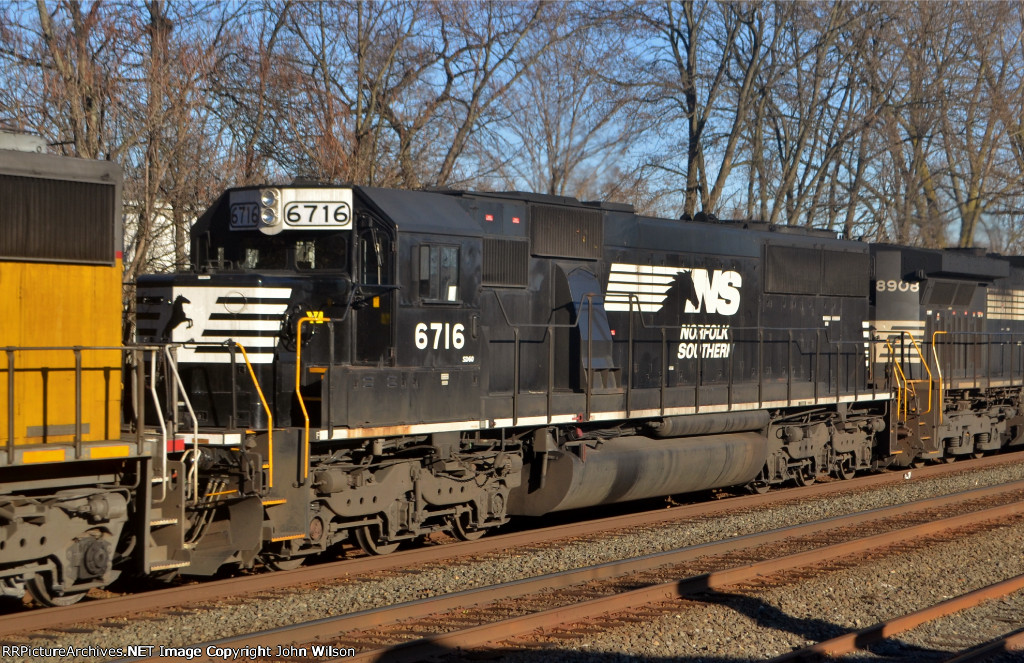 NS 6717
